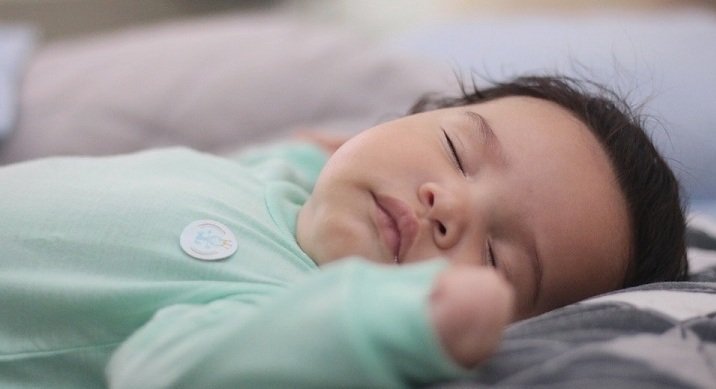 How To Help Toddlers Transition From Two Naps To One