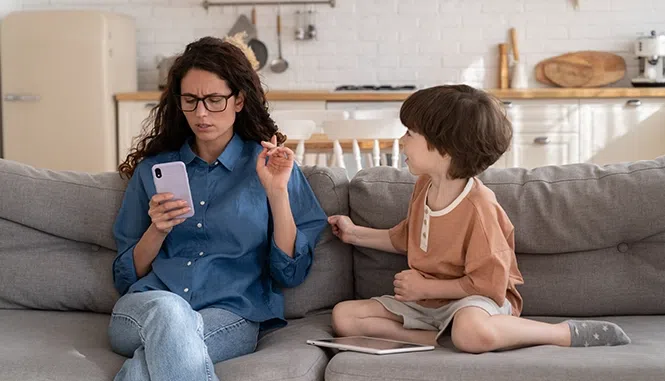 How to Balance Technology Usage in Working Parents, Balancing Family ...