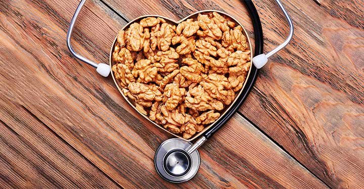 Health Benefits of Walnuts and Akhrot, Walnuts Nutritional Value and ...