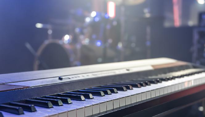 How Keyboards are the Easiest Instruments to Help Children Learn Sounds ...